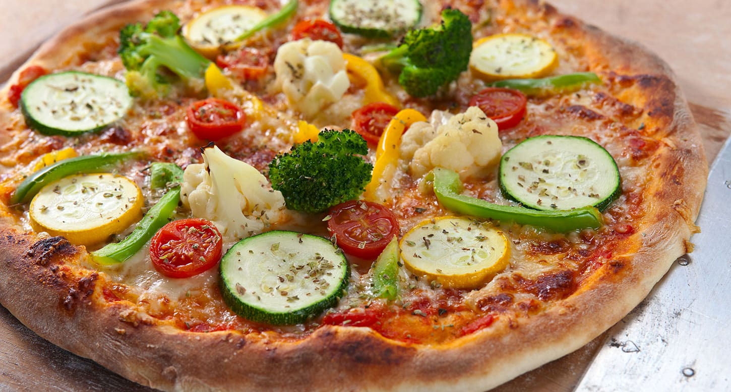 Pizza courgettes, poivrons et chou : une recette MGC prévention